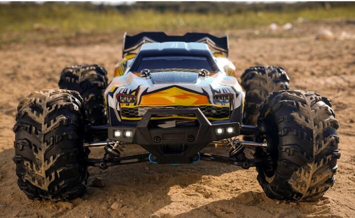 Suchiyu 16102 PRO Brushless 1/16 RC Car